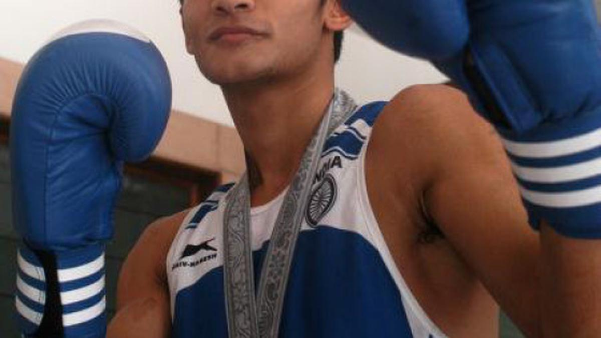 Shiva becomes youngest Indian boxer to qualify for Olympics - The Hindu