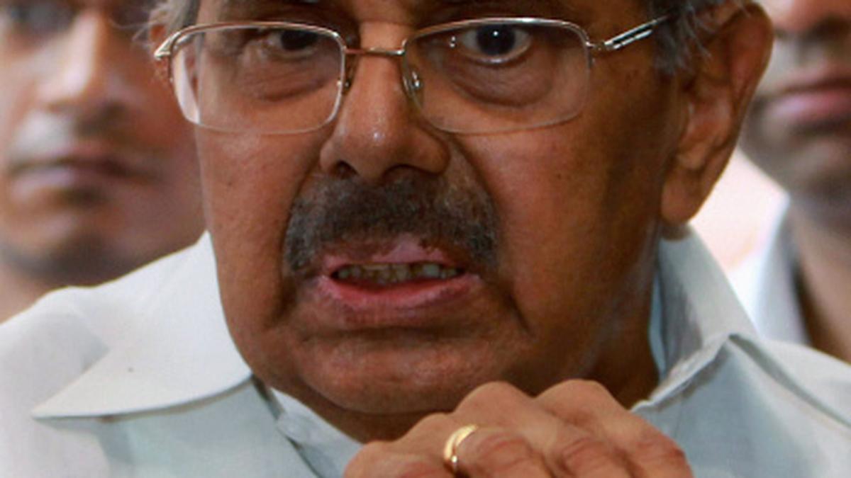 Army chief’s letter to PM reflects frustrations: Vayalar Ravi - The Hindu