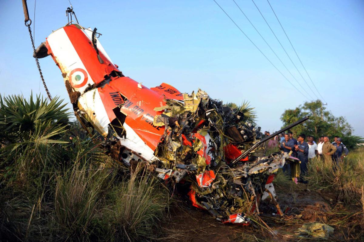 IAF official backs pilots' decision to abort landing - The Hindu