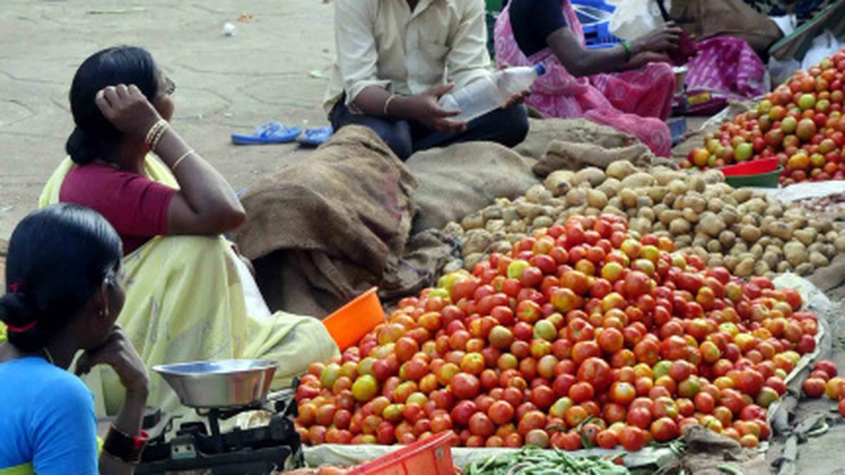 Problems of all hues in Rythu Bazars - The Hindu