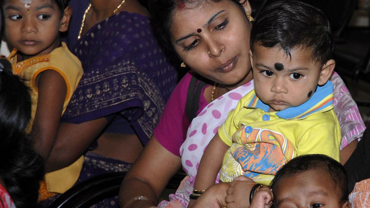 Pulse polio campaign on course - The Hindu