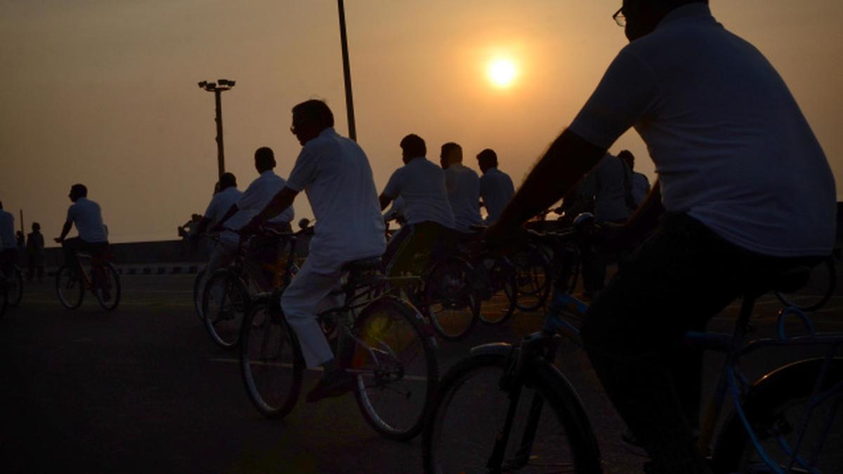 Vizag set to become cycle-proud - The Hindu