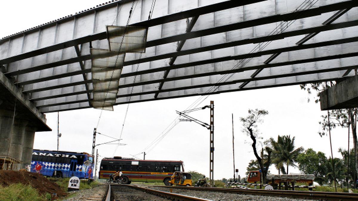 Bridge works across six level crossings speed up - The Hindu