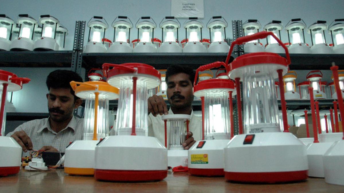 SEWA to provide solar lanterns and energy-efficient stoves to its ...