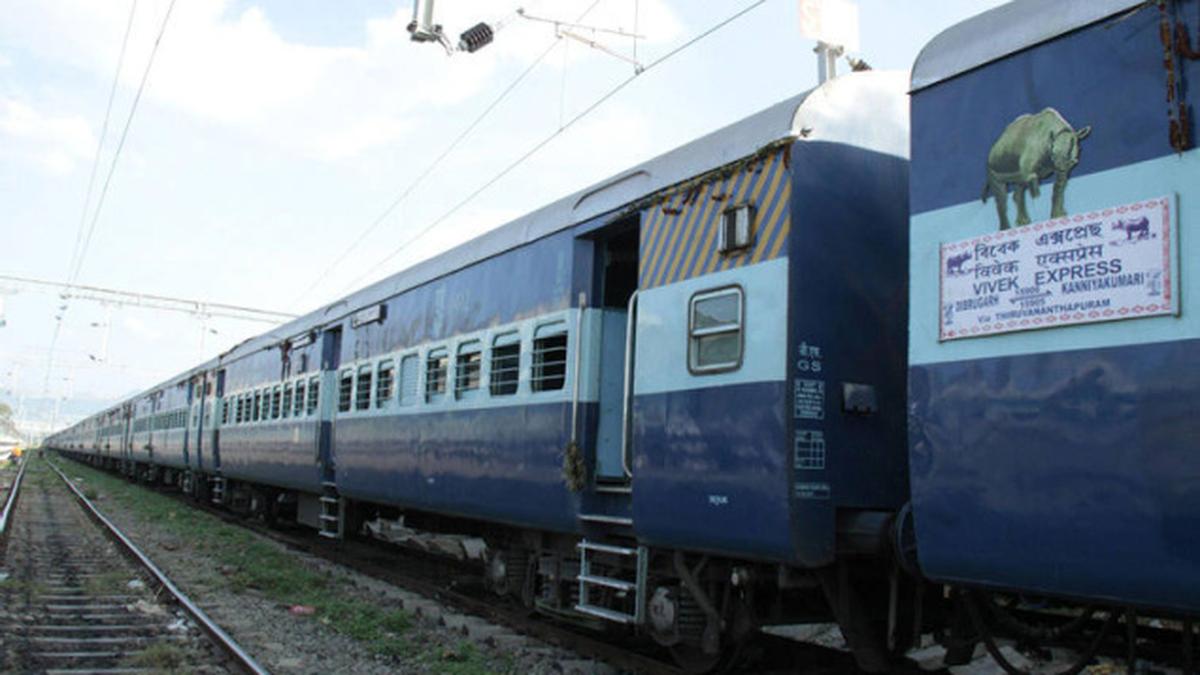 Vivek Express completes maiden trip ahead of schedule - The Hindu