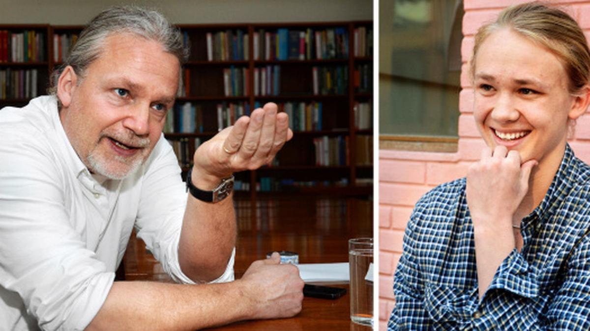 Luring children into reading once again - The Hindu