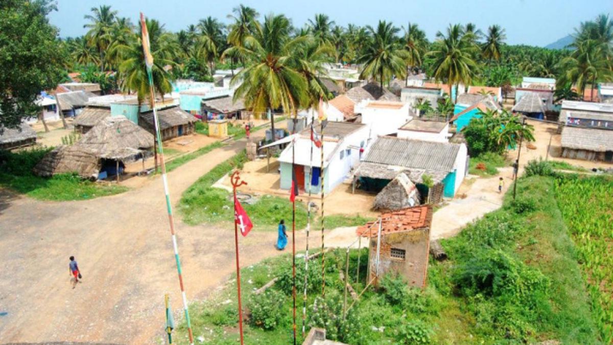 Tribals of Vachathi refuse to accept DMK's solatium - The Hindu