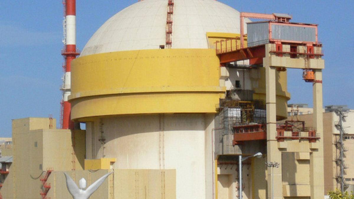 Kudankulam plant in the larger interests of State, says Manmohan - The ...