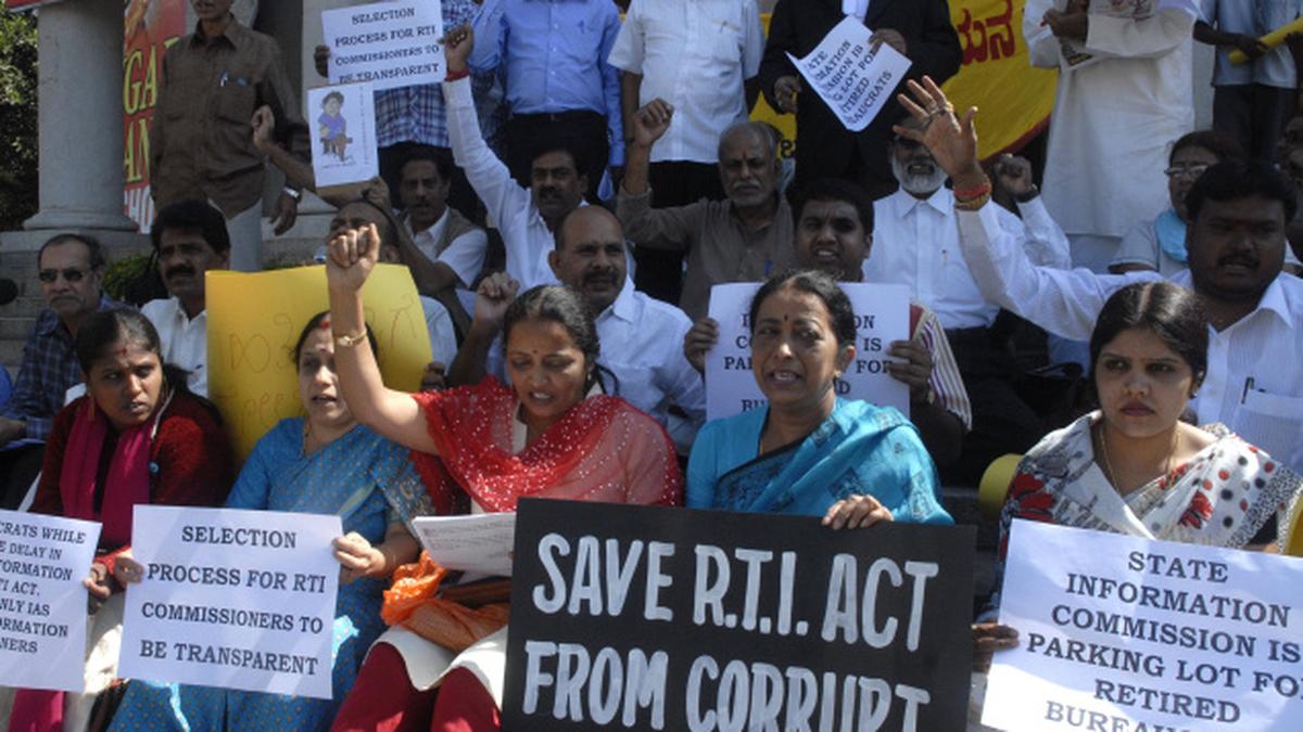 Need for critical look at RTI Act: Manmohan - The Hindu
