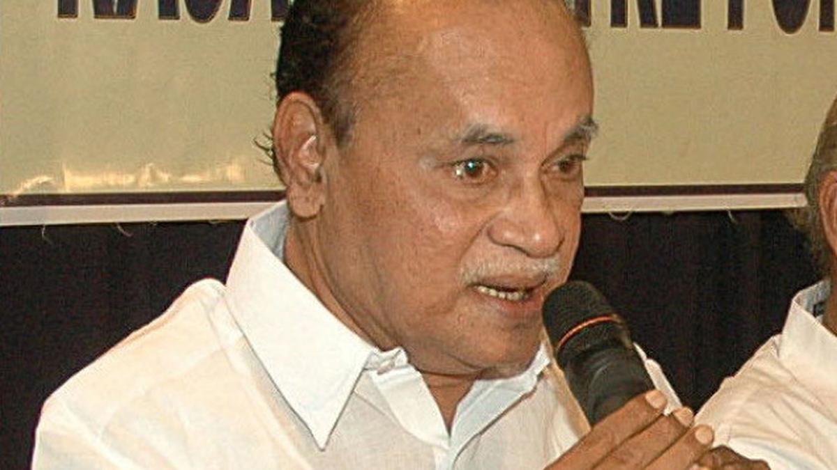 Light goes out of lightning Suppu - The Hindu