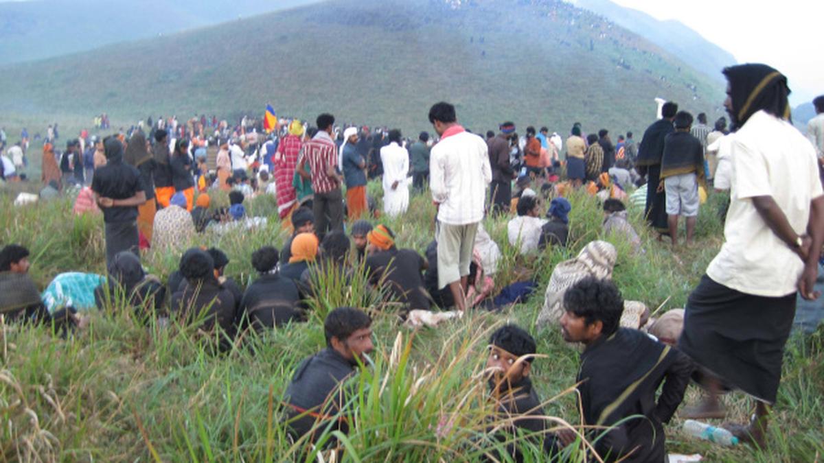 Ghost of Pulmedu tragedy still haunting Sabarimala - The Hindu