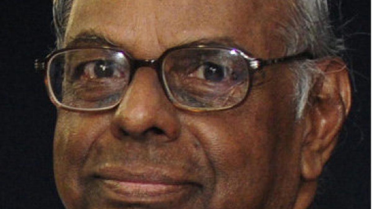 Rangarajan favours decontrolling diesel prices - The Hindu