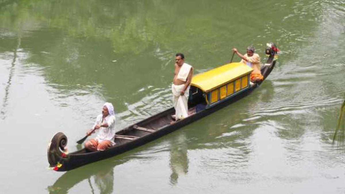 'Thiruvonathoni' getting ready - The Hindu