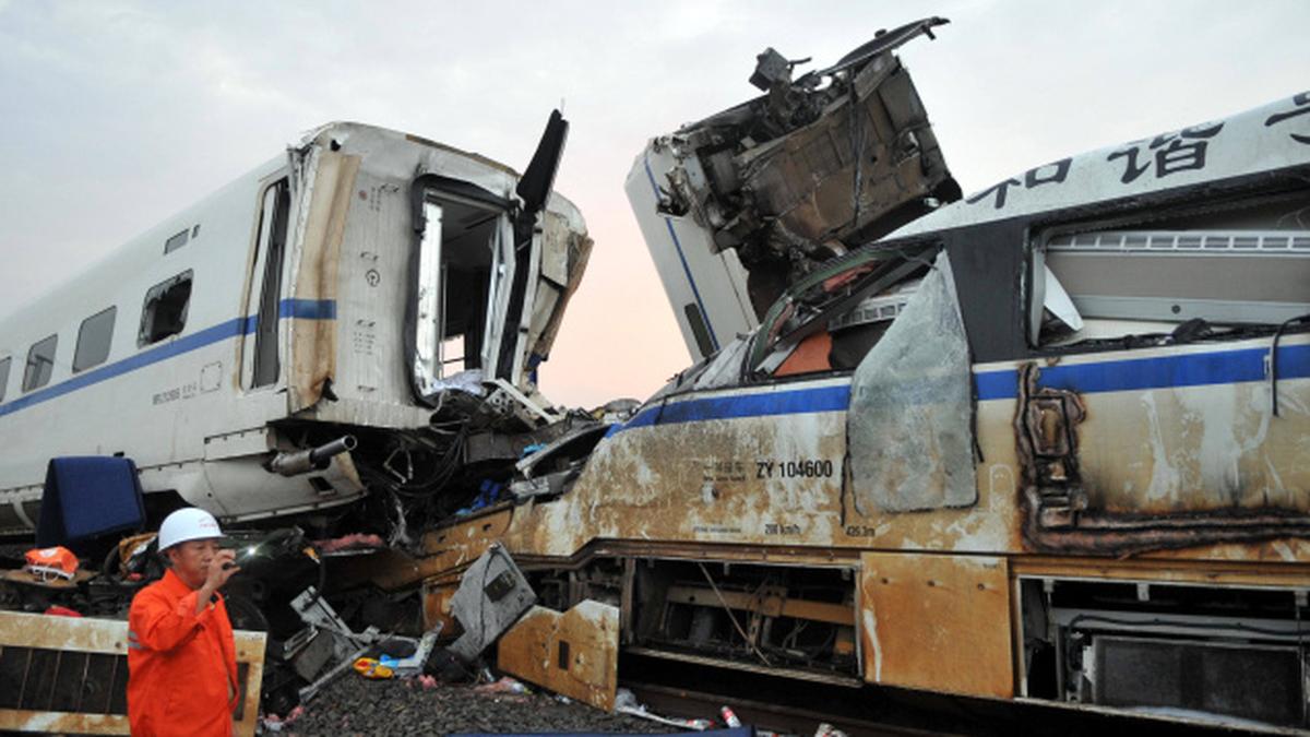 China bullet train crash probe blames signals - The Hindu