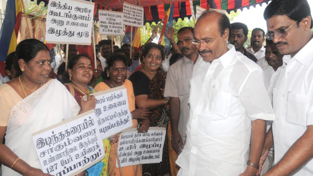 PMK to go it alone in local body polls - The Hindu