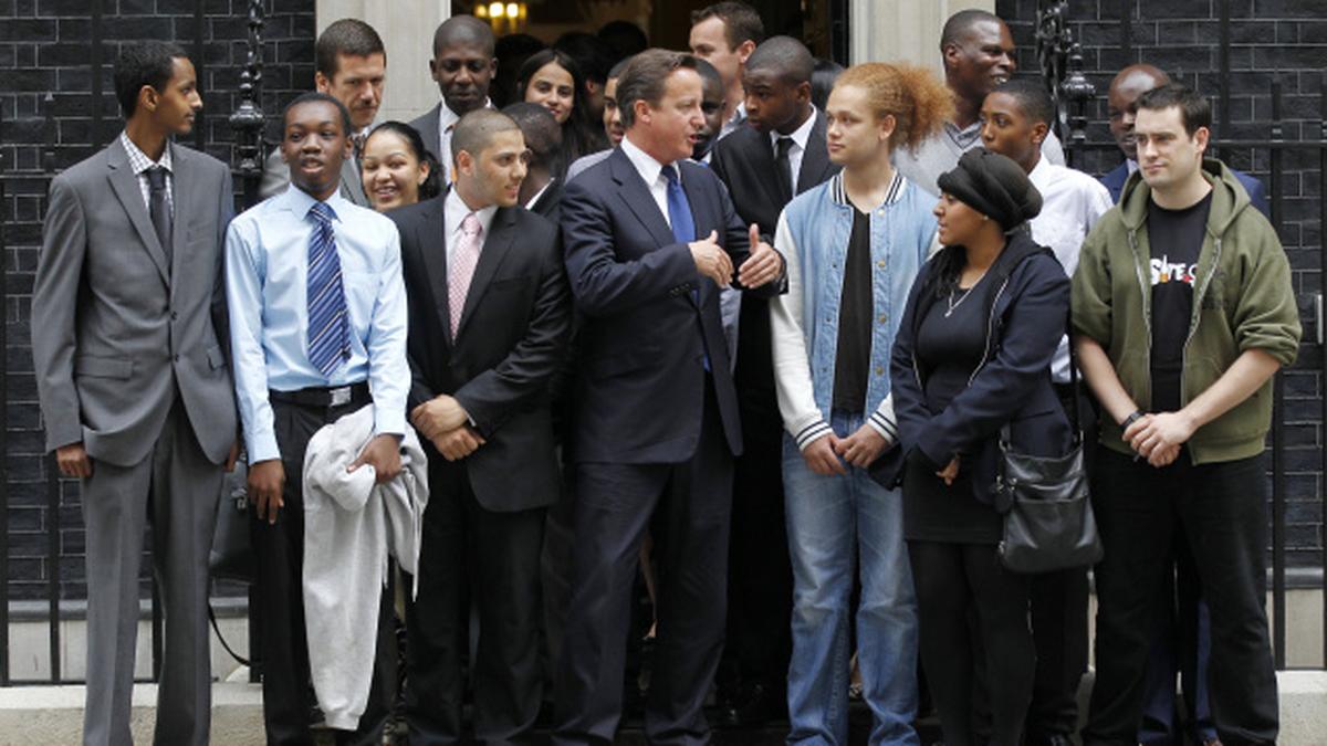 London police say nearly 600 charged over riots - The Hindu