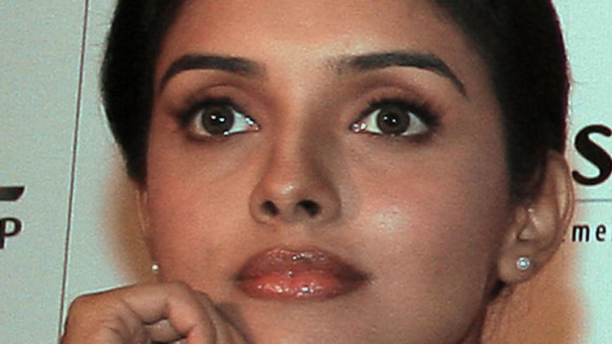 Ask Shahnaz - The Hindu