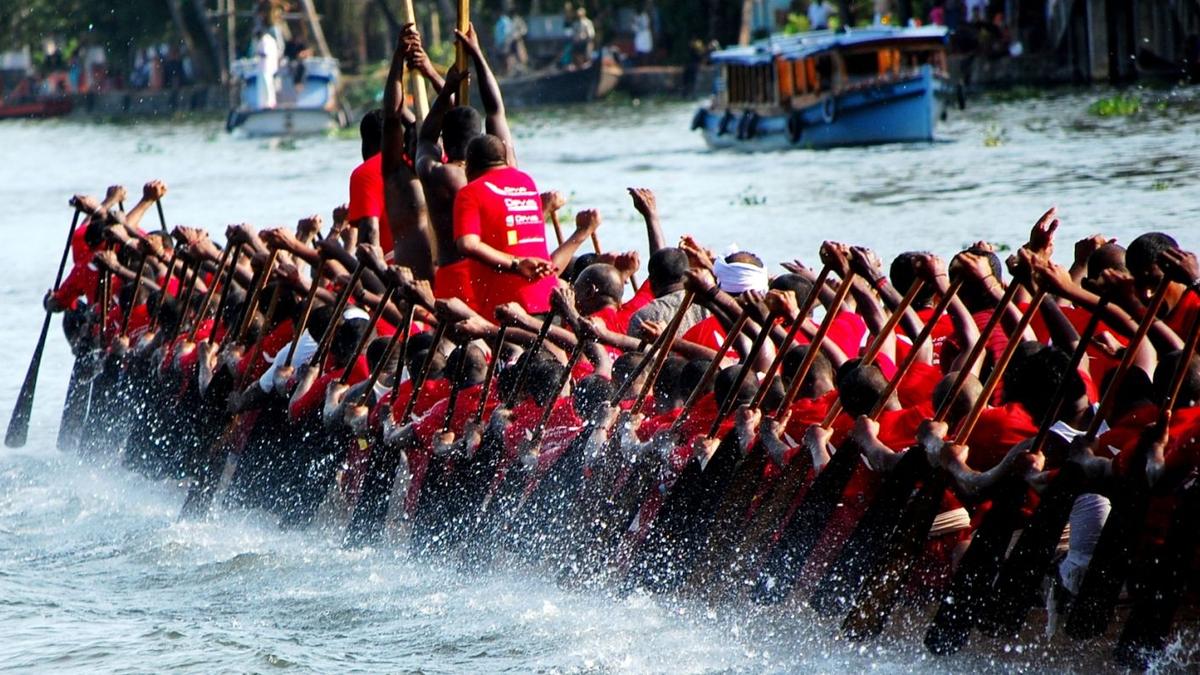 Nehru Trophy Boat race gets its own beat - The Hindu