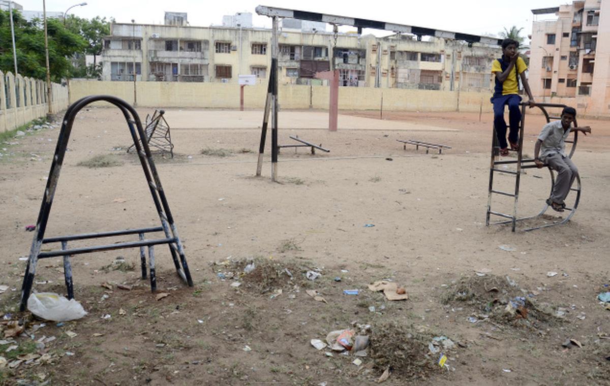 Public parks, playgrounds bear the brunt of neglect - The Hindu