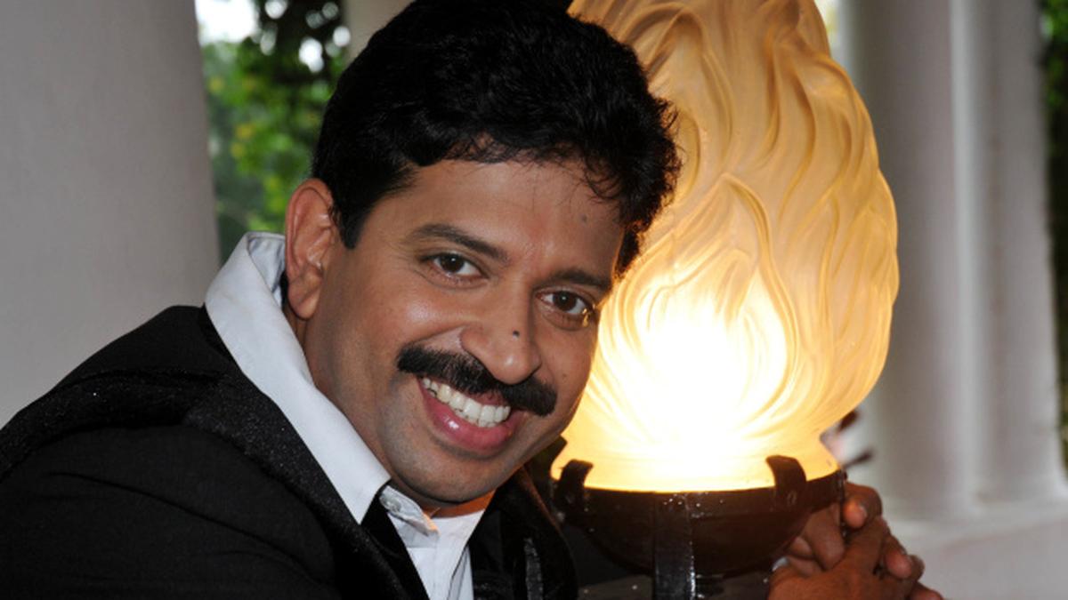 Gopinath Muthukad bags the magicians’ Oscar - The Hindu