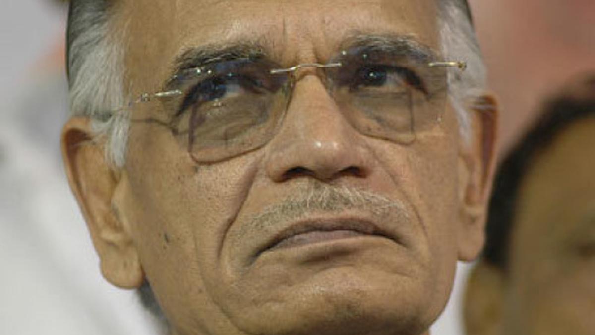 Patil yet to clear mercy plea of Pakistani prisoner - The Hindu