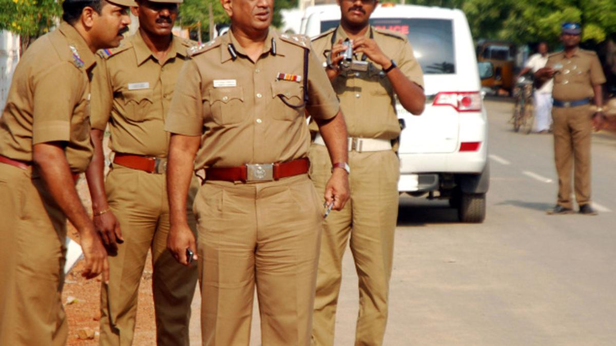 DMK office-bearer murdered - The Hindu