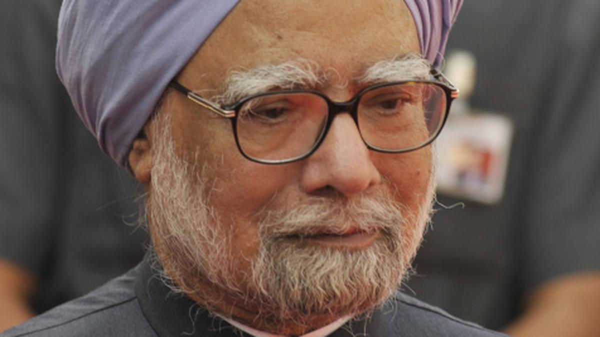 Manmohan announces Rs. 50,000 for injured in Bhatta-Parsaul - The Hindu