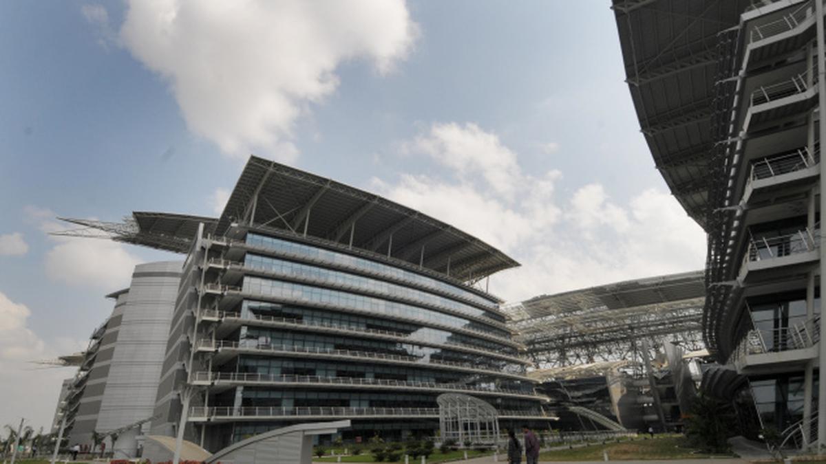 TCS to step up campus recruitment in U.S. - The Hindu