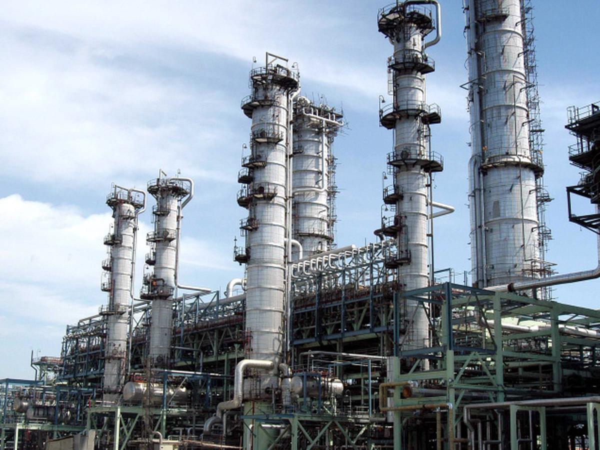 State-run oil firms to set up biggest refinery - The Hindu