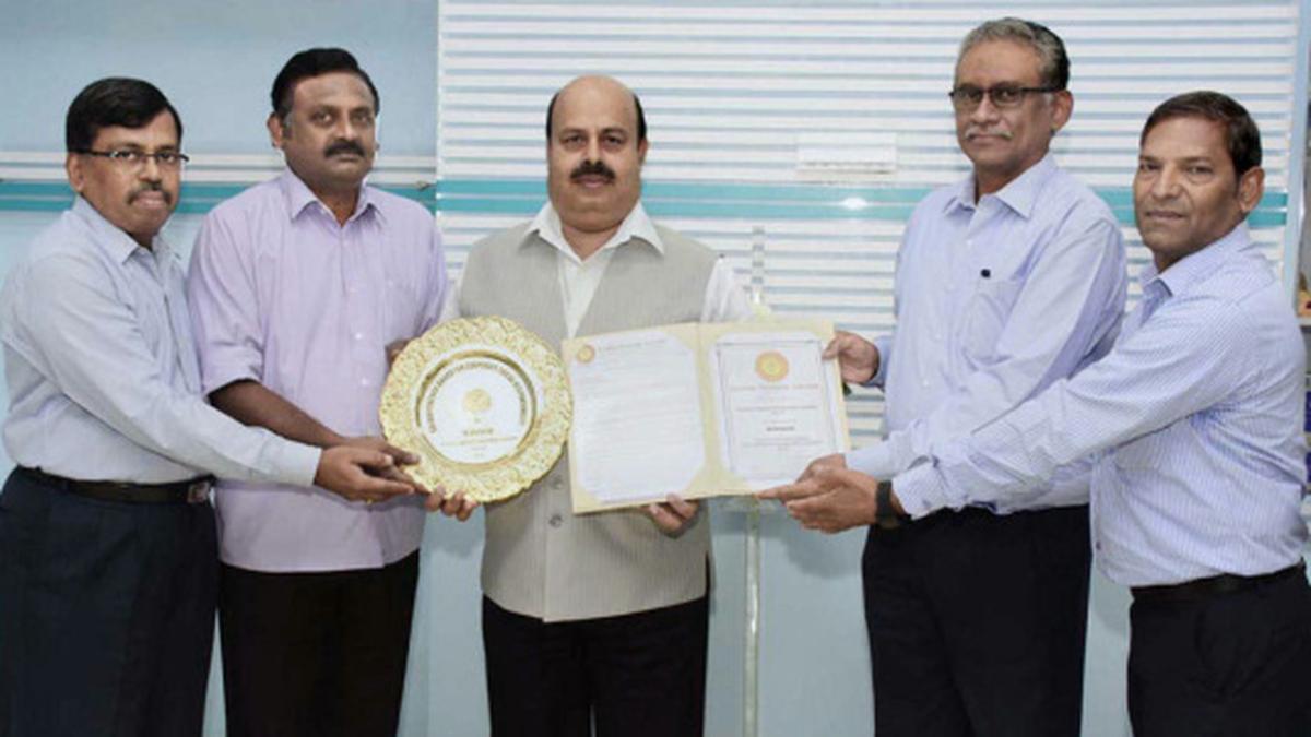 NLC gets National Golden Peacock Award - The Hindu