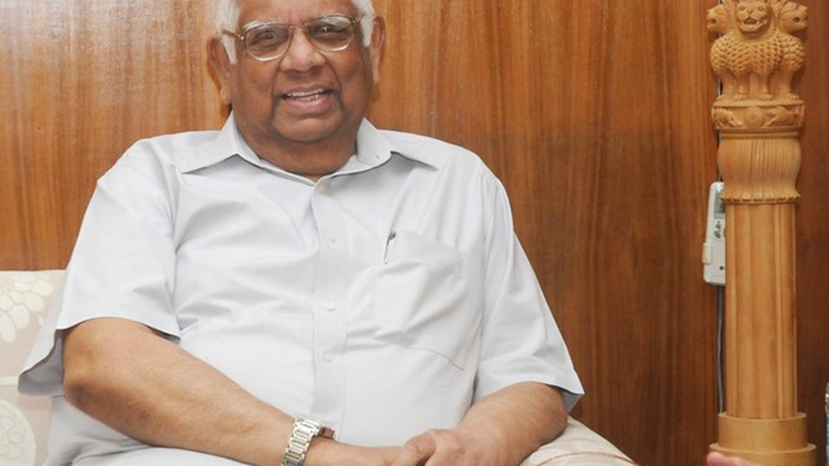 Somnath bats for CPI(M)-Congress alliance - The Hindu