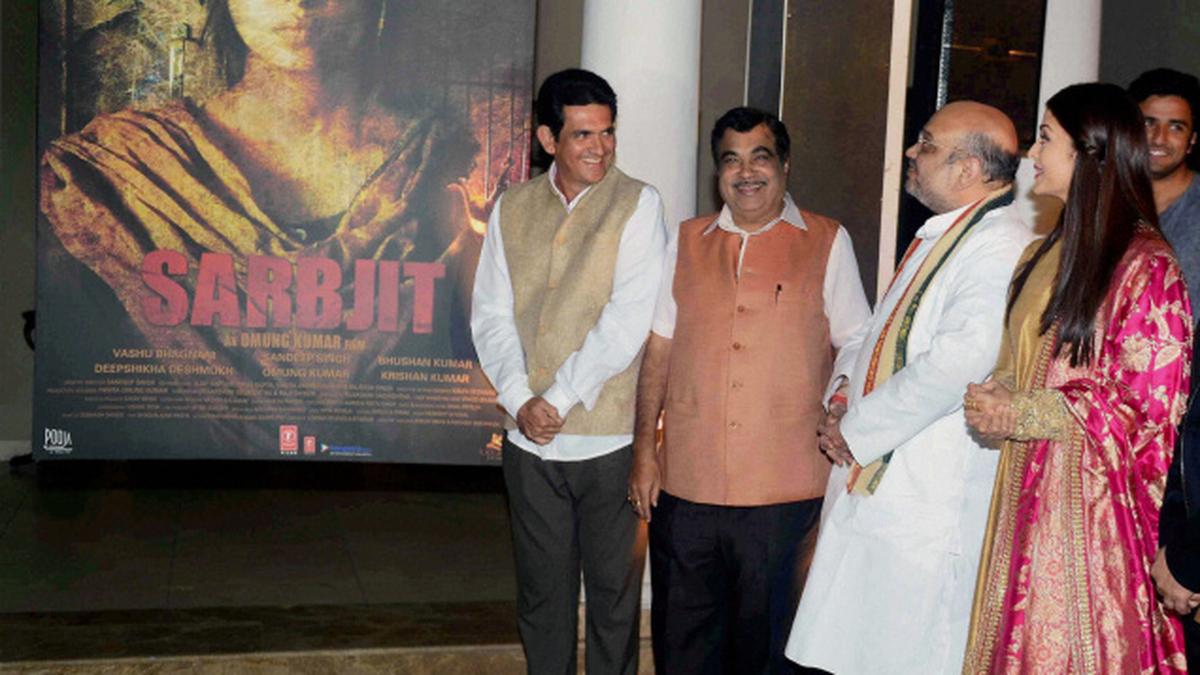 Amit Shah unveils poster of Sarbjit - The Hindu