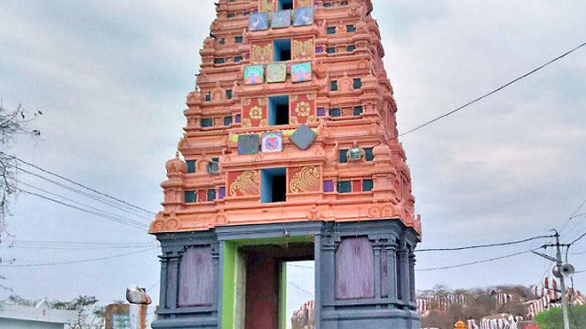 6 lakh devotees to visit Vana Durga Bhavani temple - The Hindu