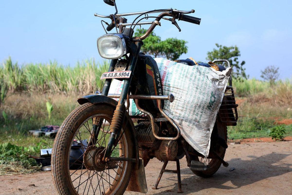 Chandra Subramanian and the miracle bike, driven by a sack of ...