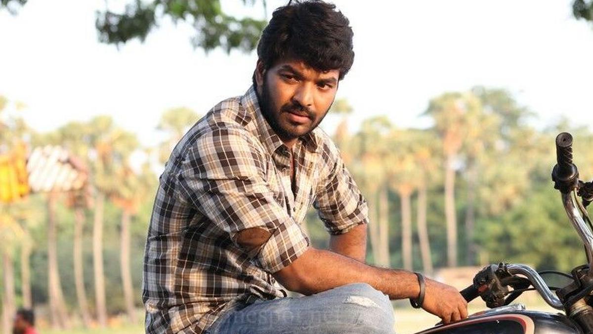 Pugazh review: A middling drama somewhat redeemed by grit, texture ...