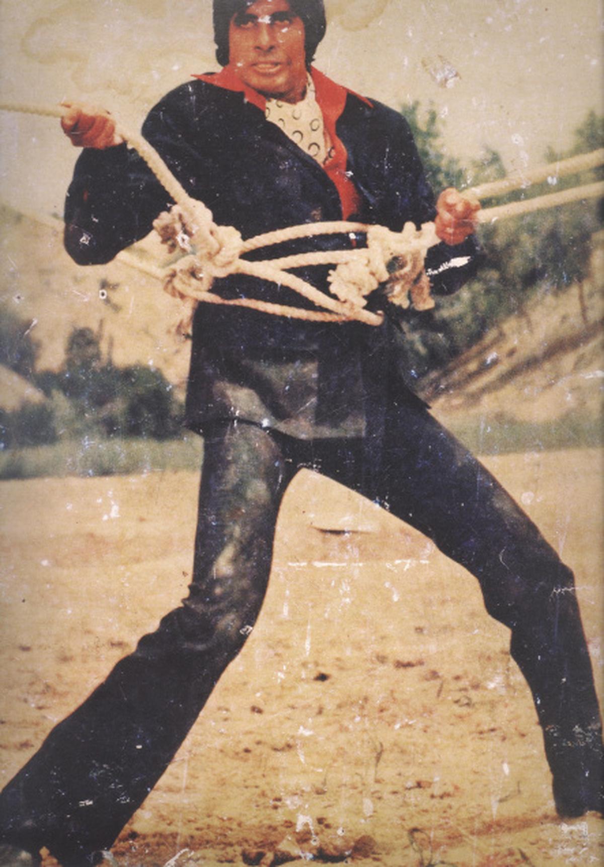 Mr. Natwarlal (1979) - The Hindu