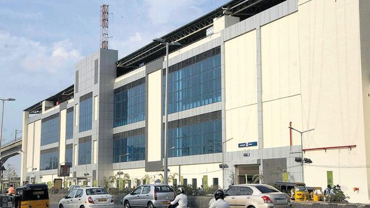 Alandur skywalk plan in limbo - The Hindu