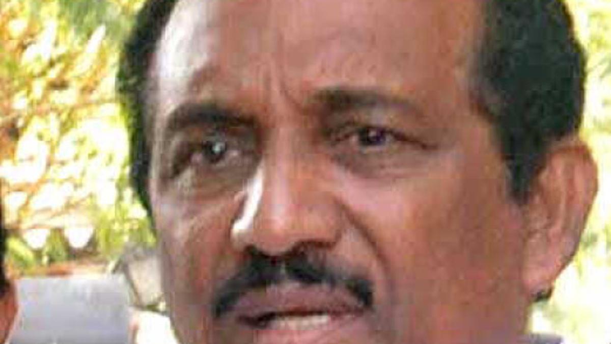 Drama as Benny Behanan pulls out - The Hindu