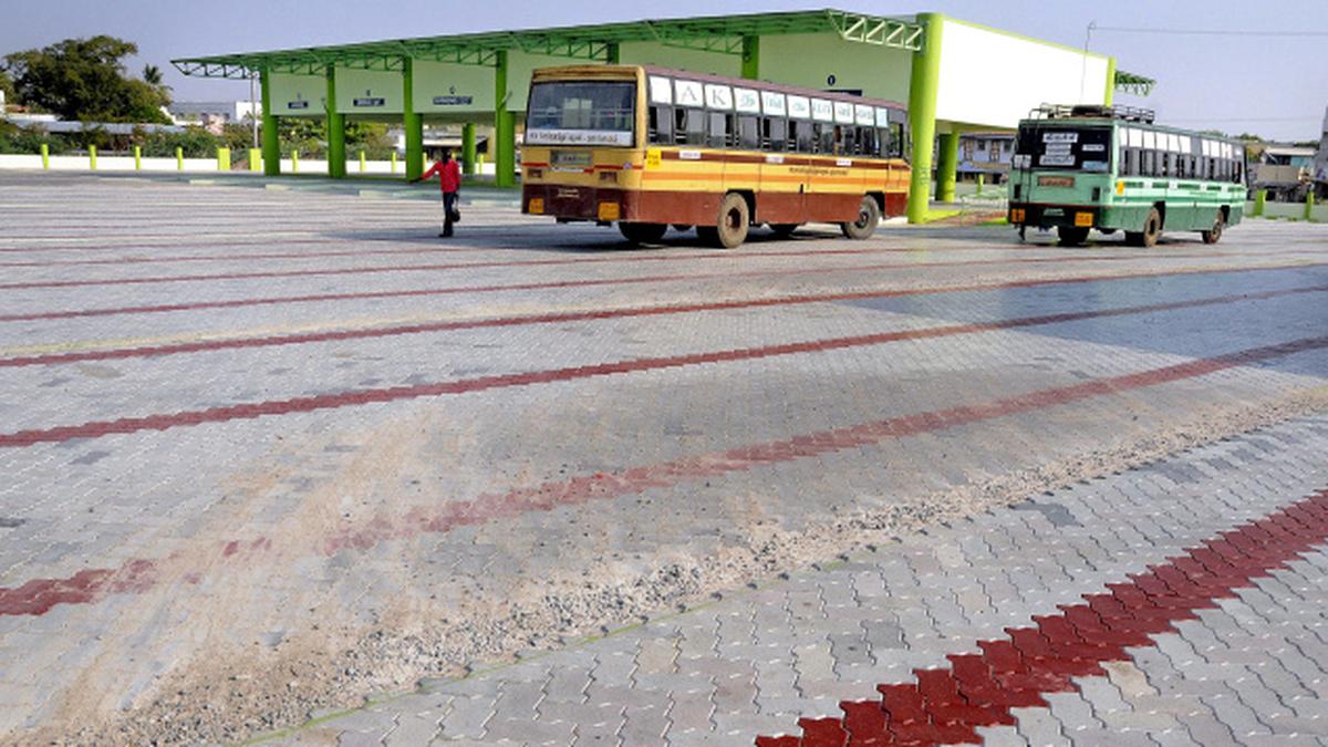 New bus stand in Viralimalai lacks basic amenities - The Hindu