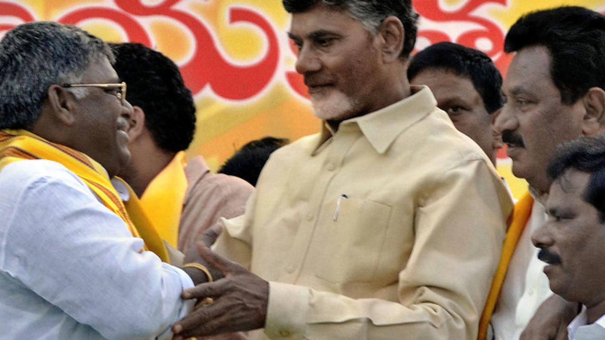 Jyothula Nehru joins TDP amid fanfare - The Hindu