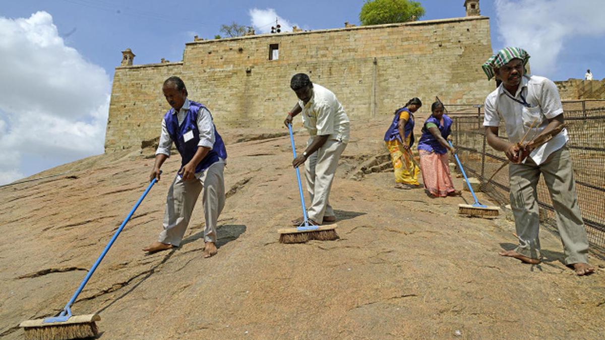 Cleaning drive in heritage places, monuments launched - The Hindu