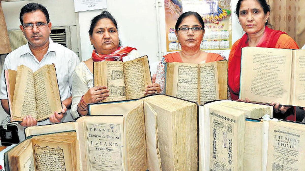 Is Hardayal library passing into history? - The Hindu