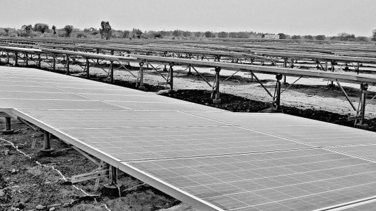 State to get 500 MW from Pavagada solar park next year - The Hindu