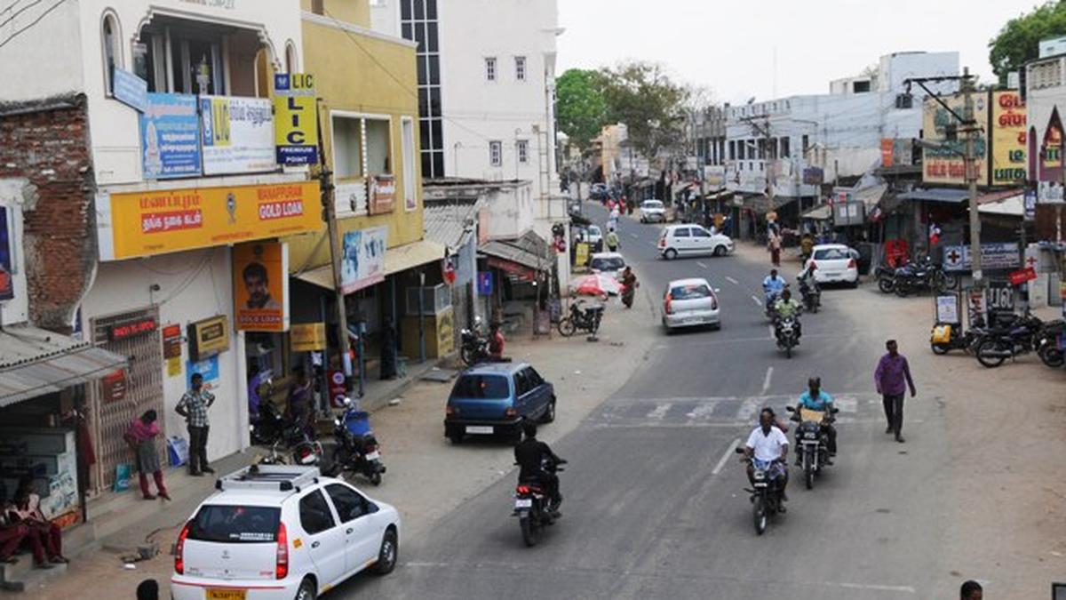 EC sets up 4-member team for Aravakurichi, Thanjavur - The Hindu