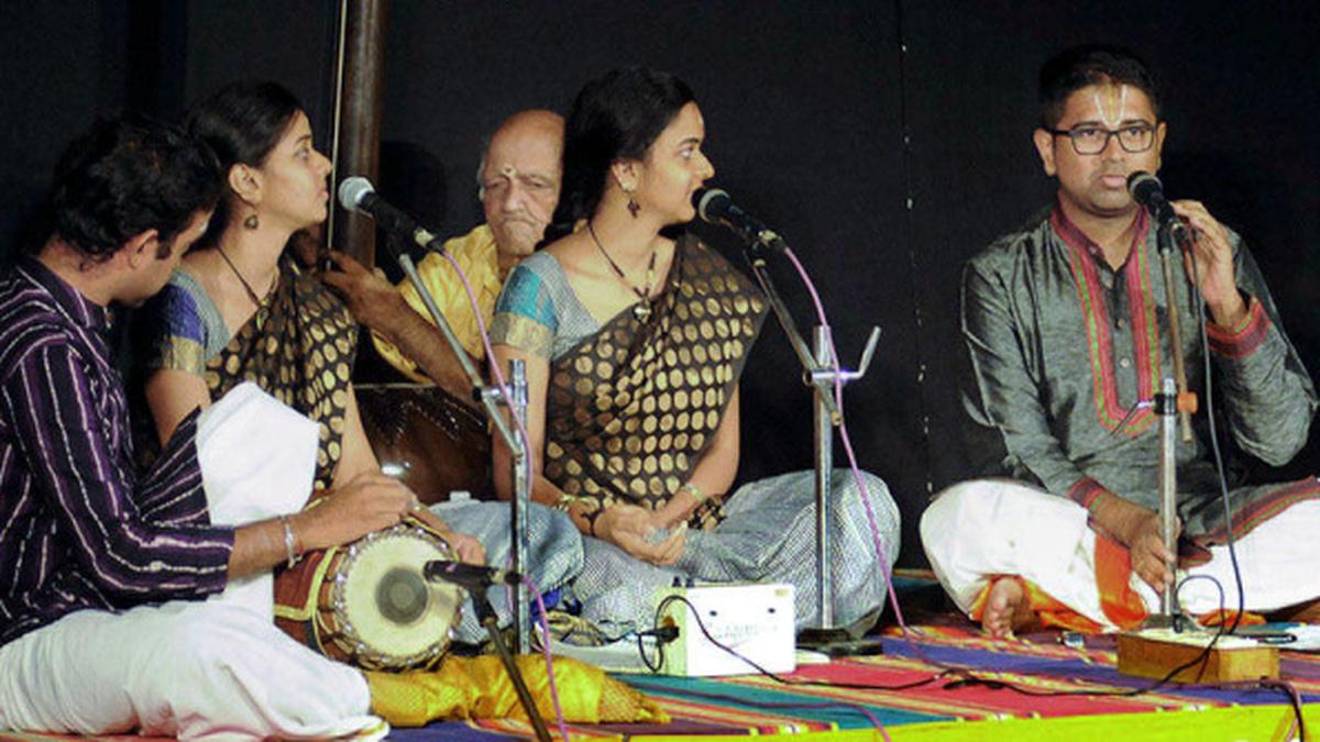 Katha and some soothing tunes - The Hindu