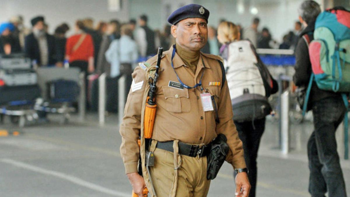 CISF offers English training to personnel posted at airports - The Hindu