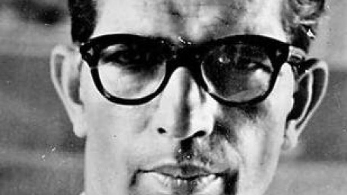 Nikhil Govind on artist Hebbar's mentoring role in art centres - The Hindu