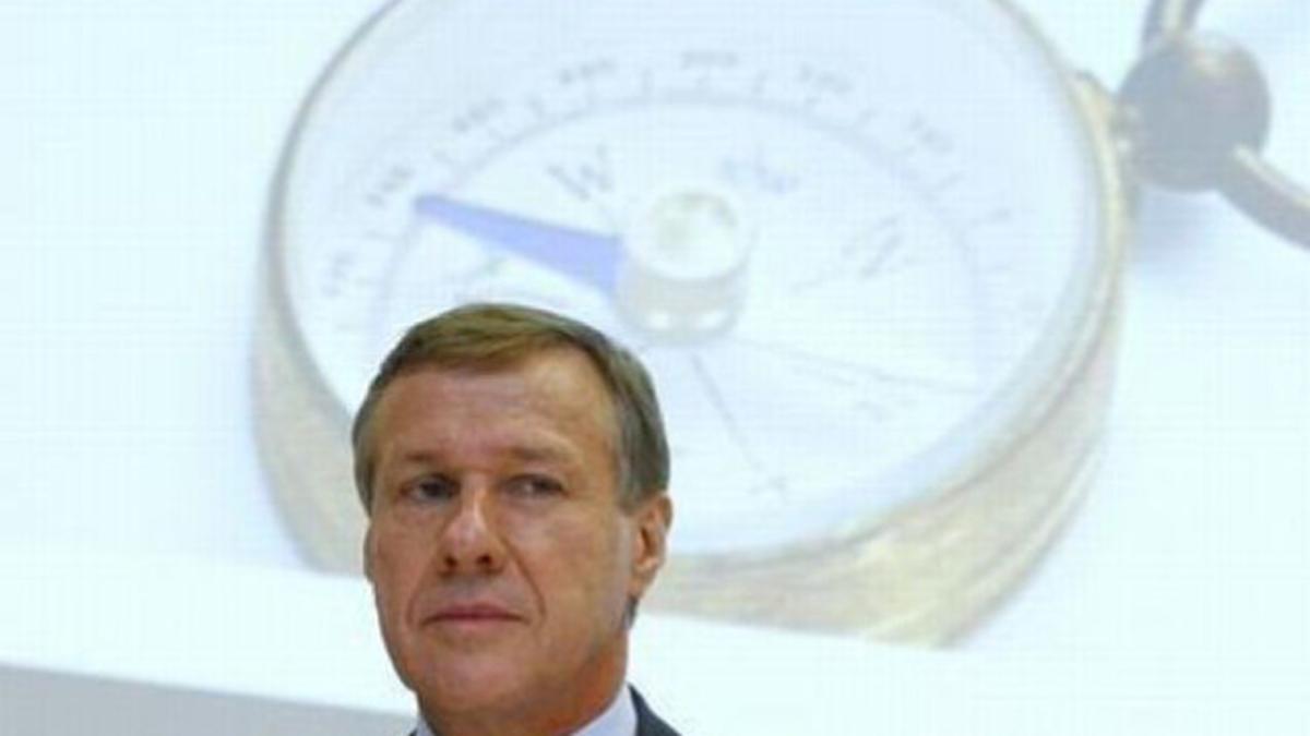 Ex-Zurich Insurance CEO Martin Senn commits suicide - The Hindu