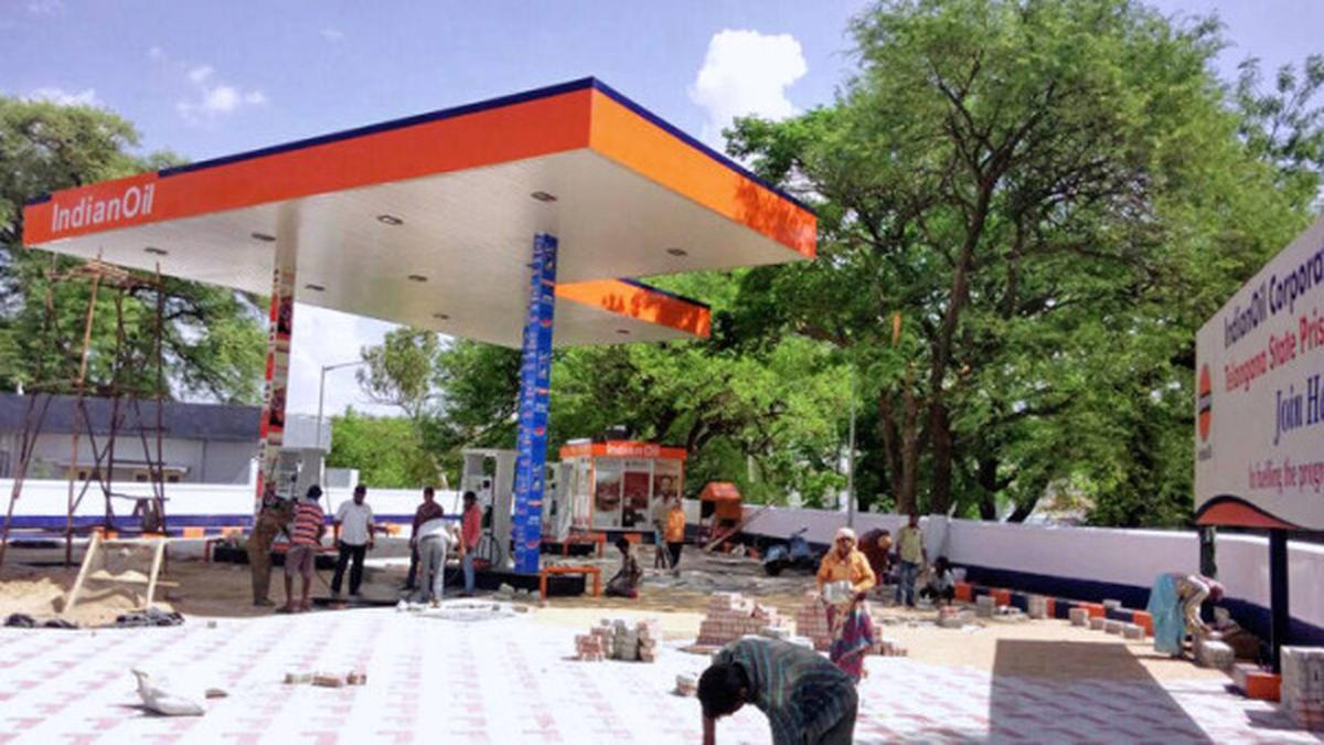 Petrol pump to open on Mahabubnagar jail premises - The Hindu