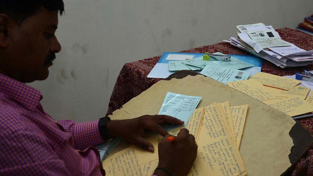 Smart PDS cards soon in Kancheepuram - The Hindu